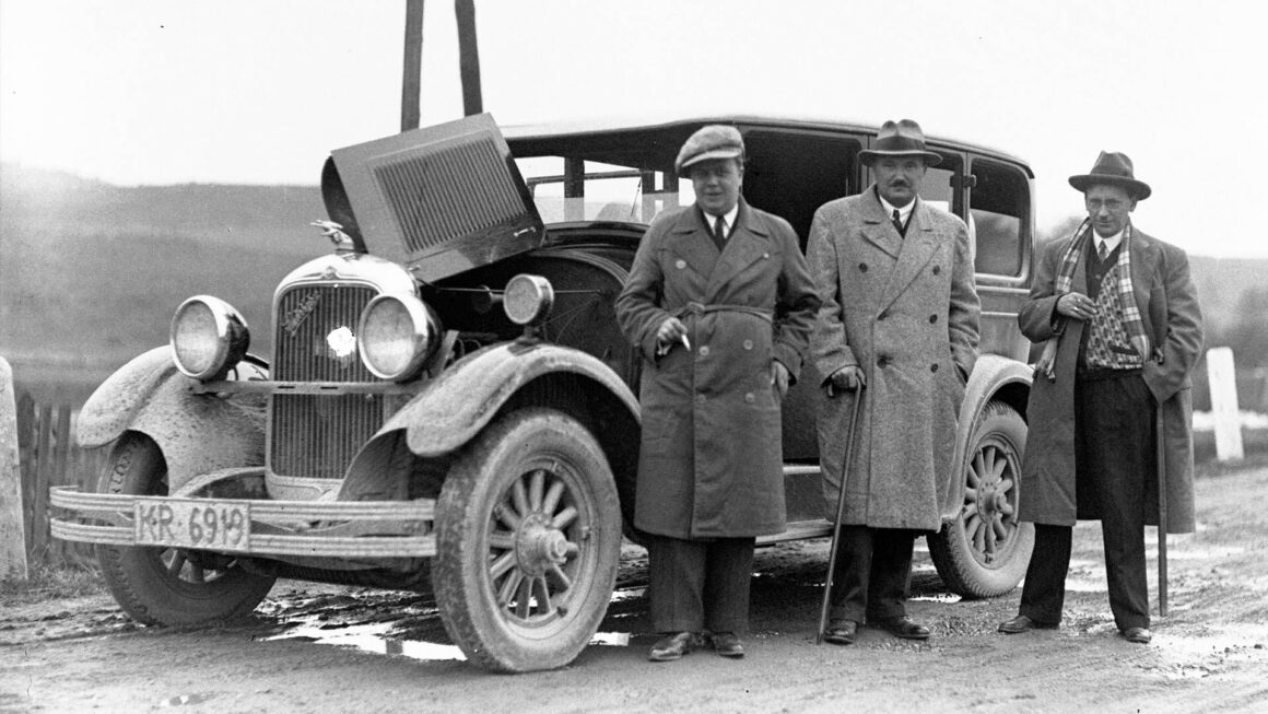 Przedwojenne stare tablice rejestracyjne w Polsce. Jak wyglądały?