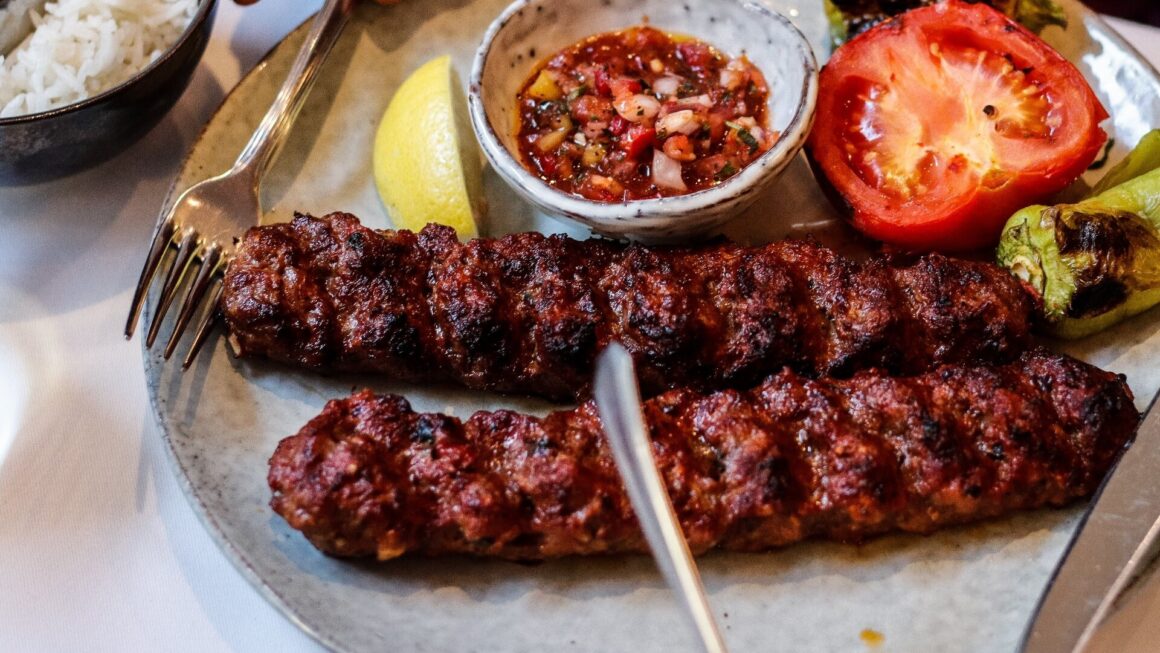 11 dań które trzeba zjeść i spróbować w Turcji! Co warto?