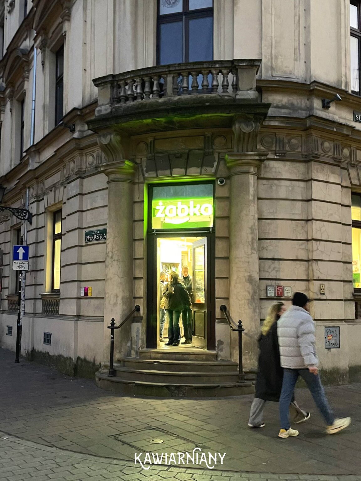 Czy w Nowy Rok 2025 są otwarte sklepy? Co jest otwarte?